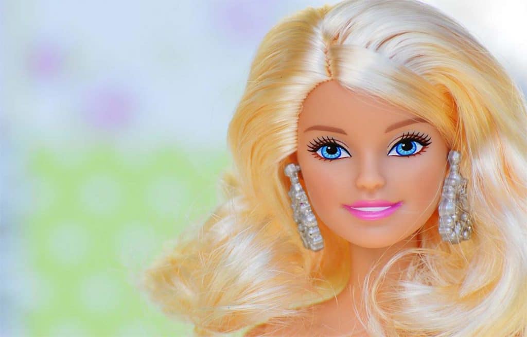 Barbies body positive : rondes, petites ou grandes elles débarquent